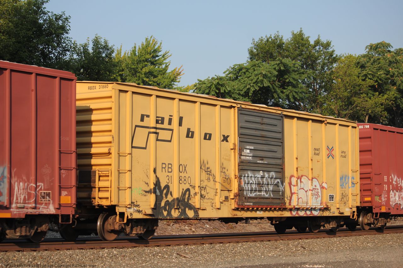 RBOX 31880