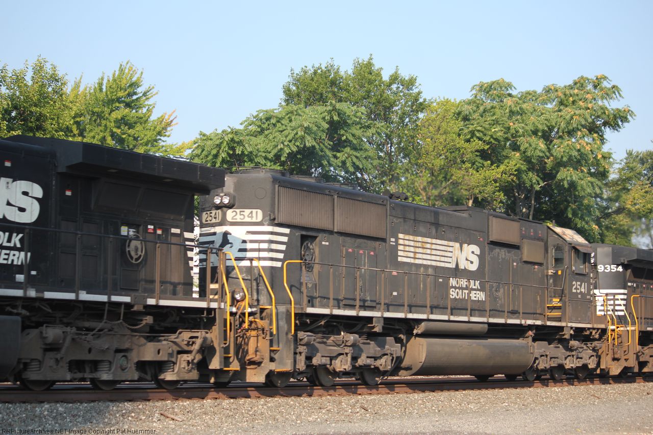 NS 2541