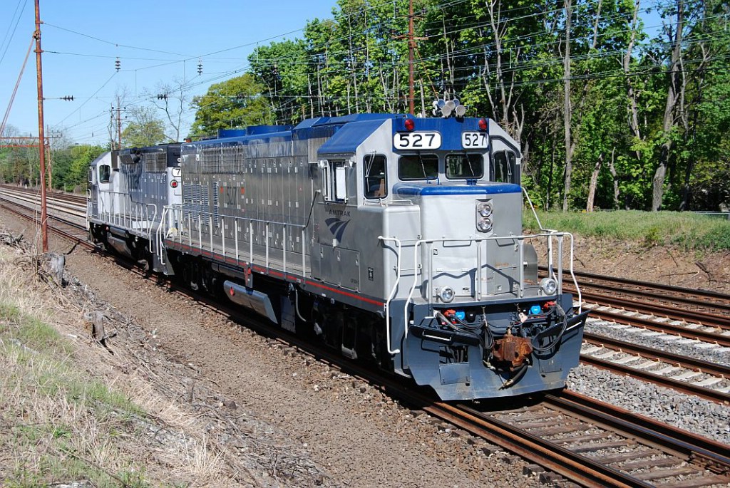 Amtrak #527