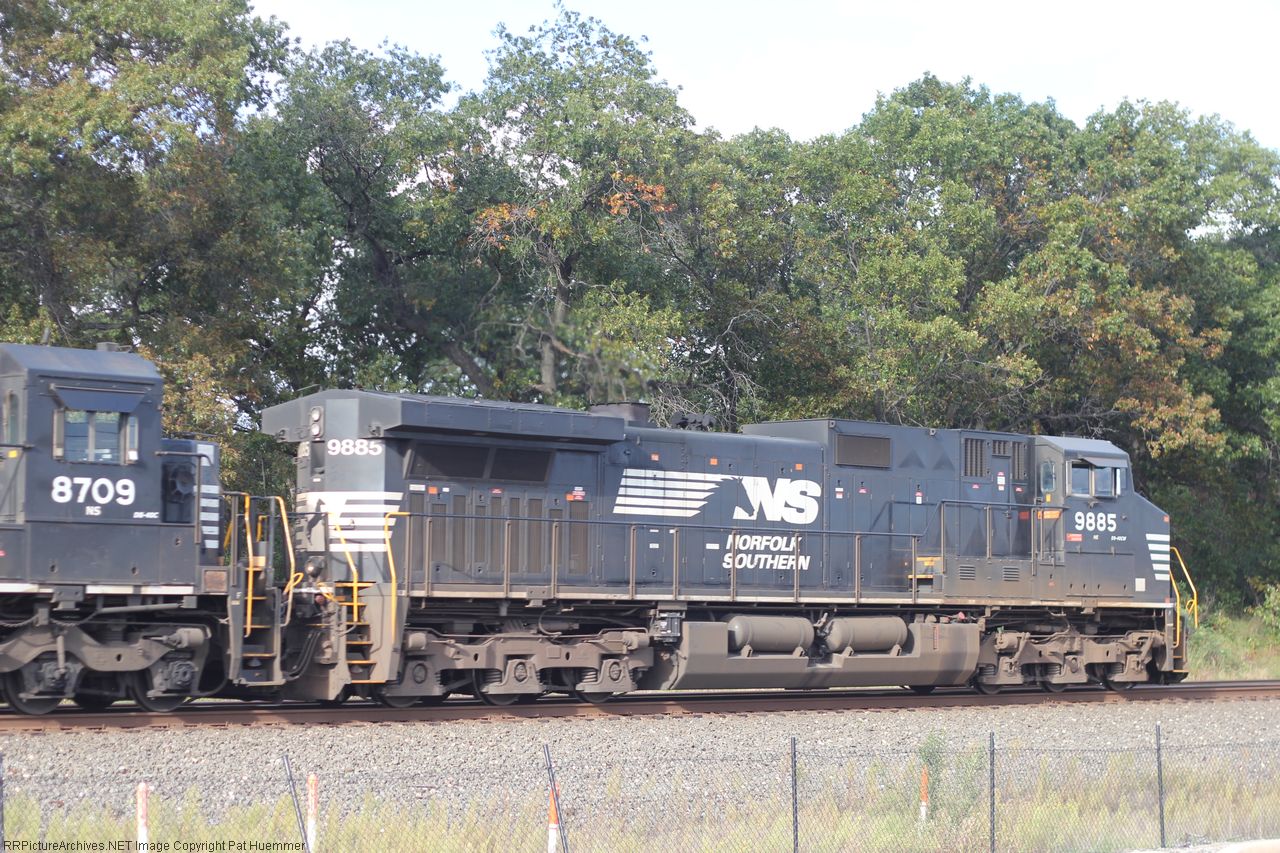 NS 9885