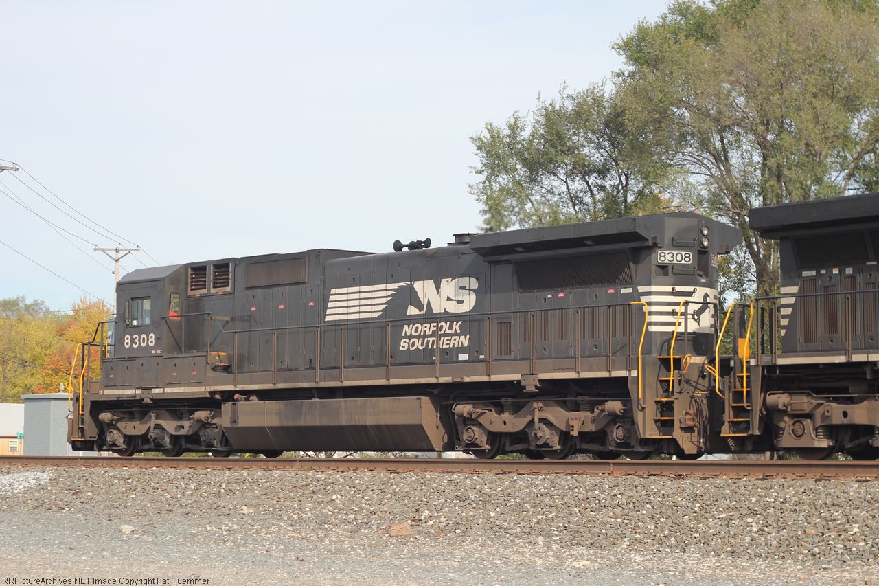 NS 8308