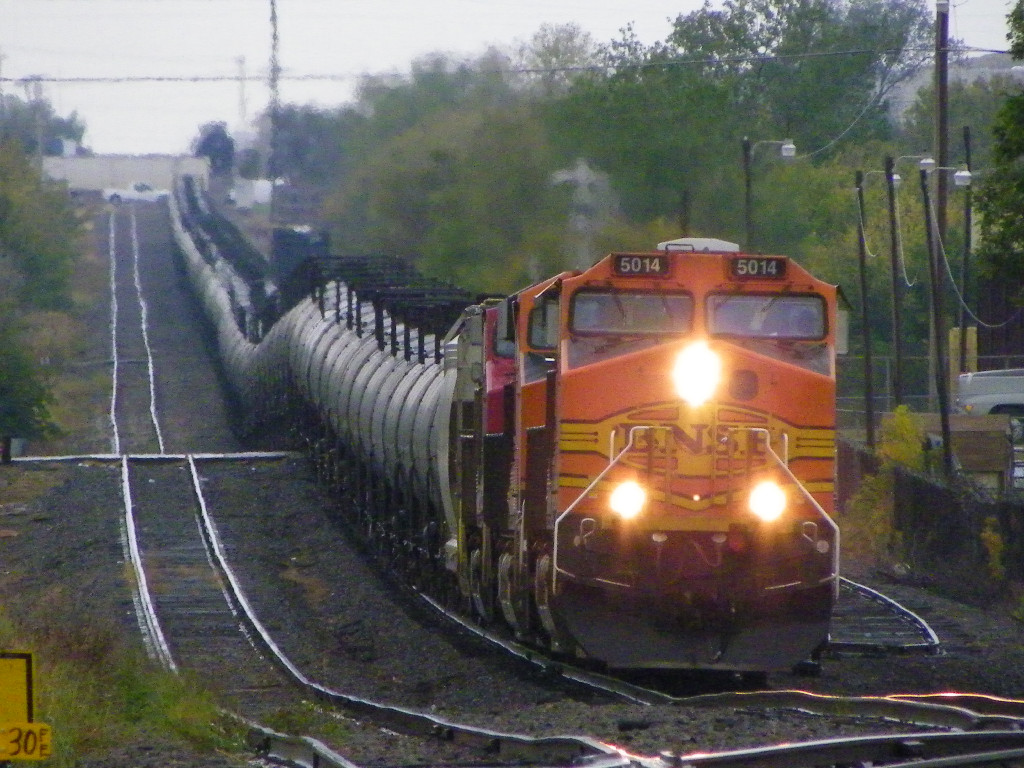 BNSF C44-9W 5014