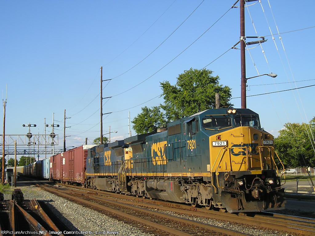 CSXT 7921