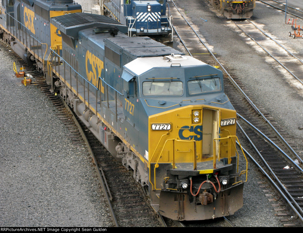 CSXT GE C40-8W 7727