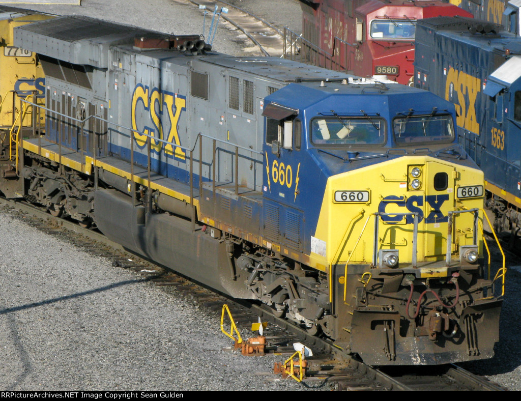 CSXT GE AC6000CW 660