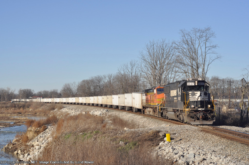 NS 6637 On NS 251