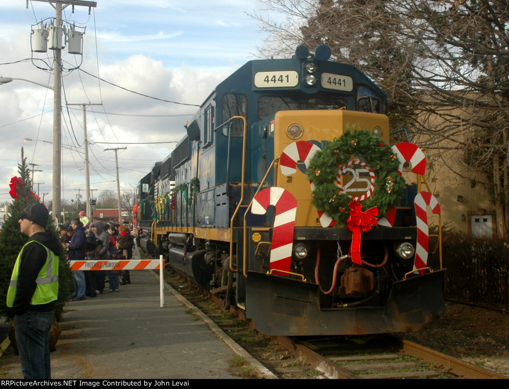 Conrails Shared Assets Santa Train