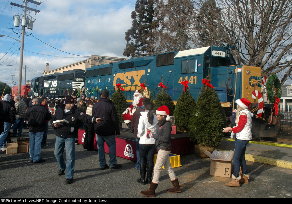 Conrails Shared Assets Santa Train