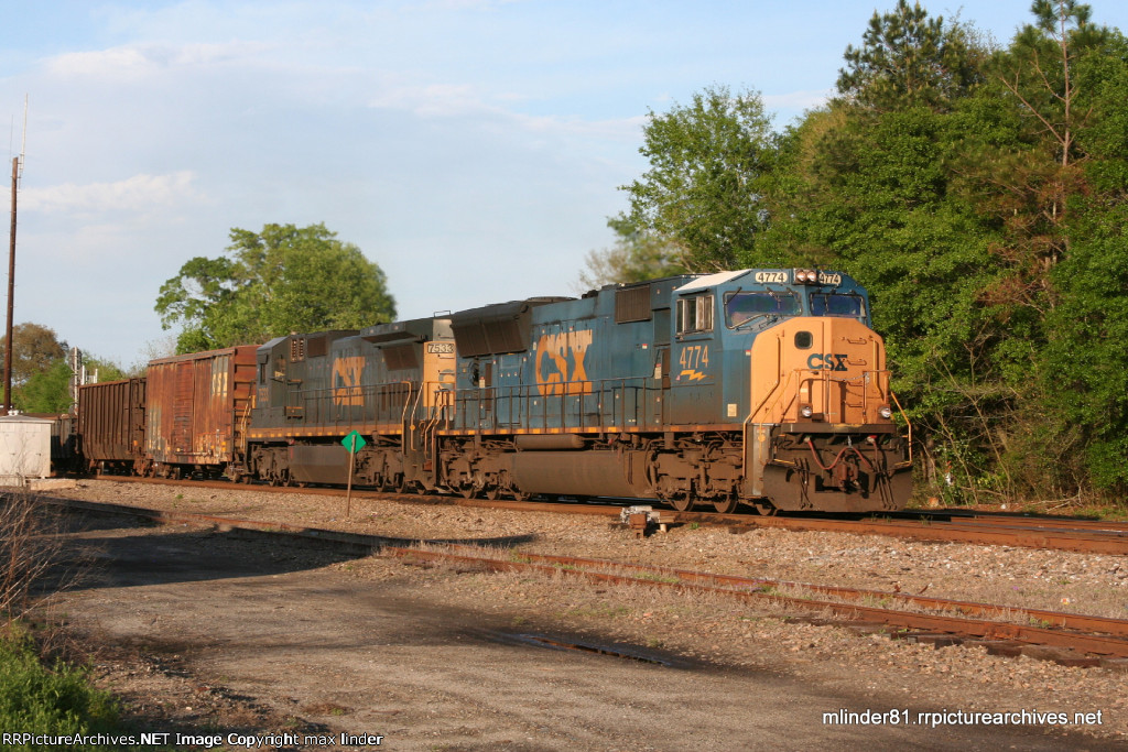CSX 4774