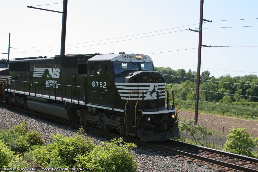 NS 6752