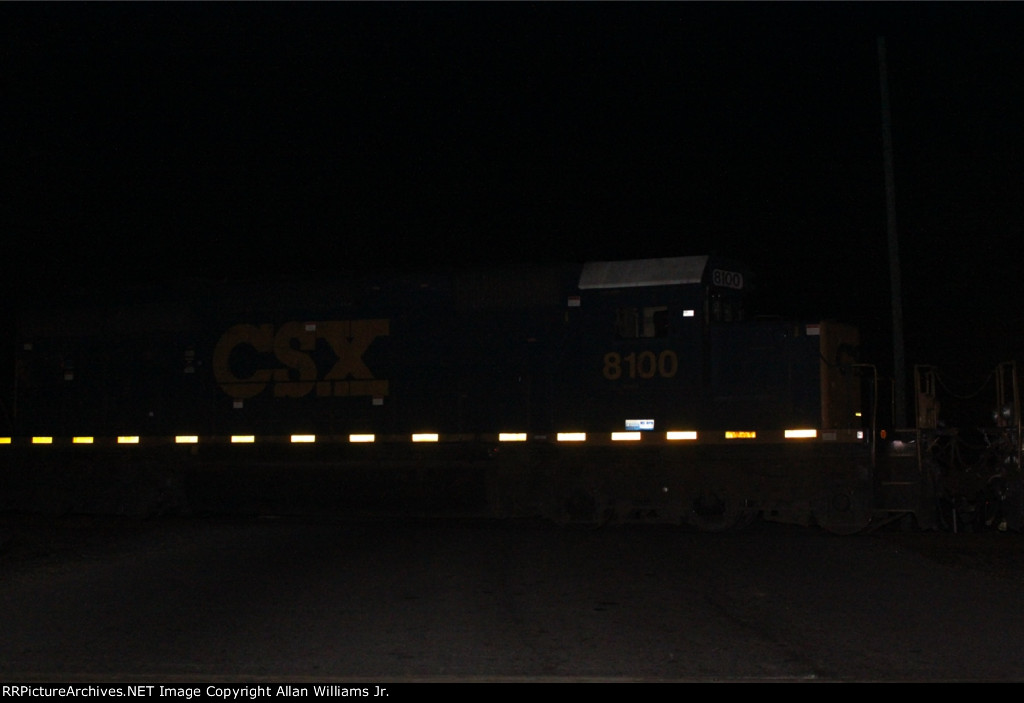 CSX 8100