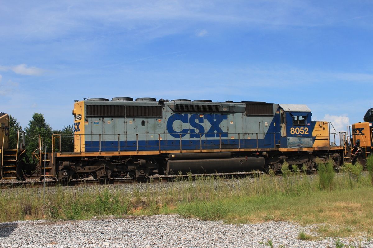 CSX 8052