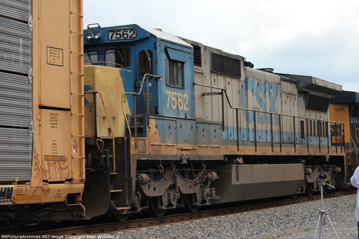 CSX 7562