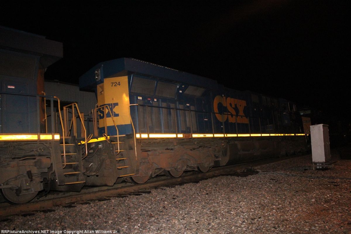 CSX 724