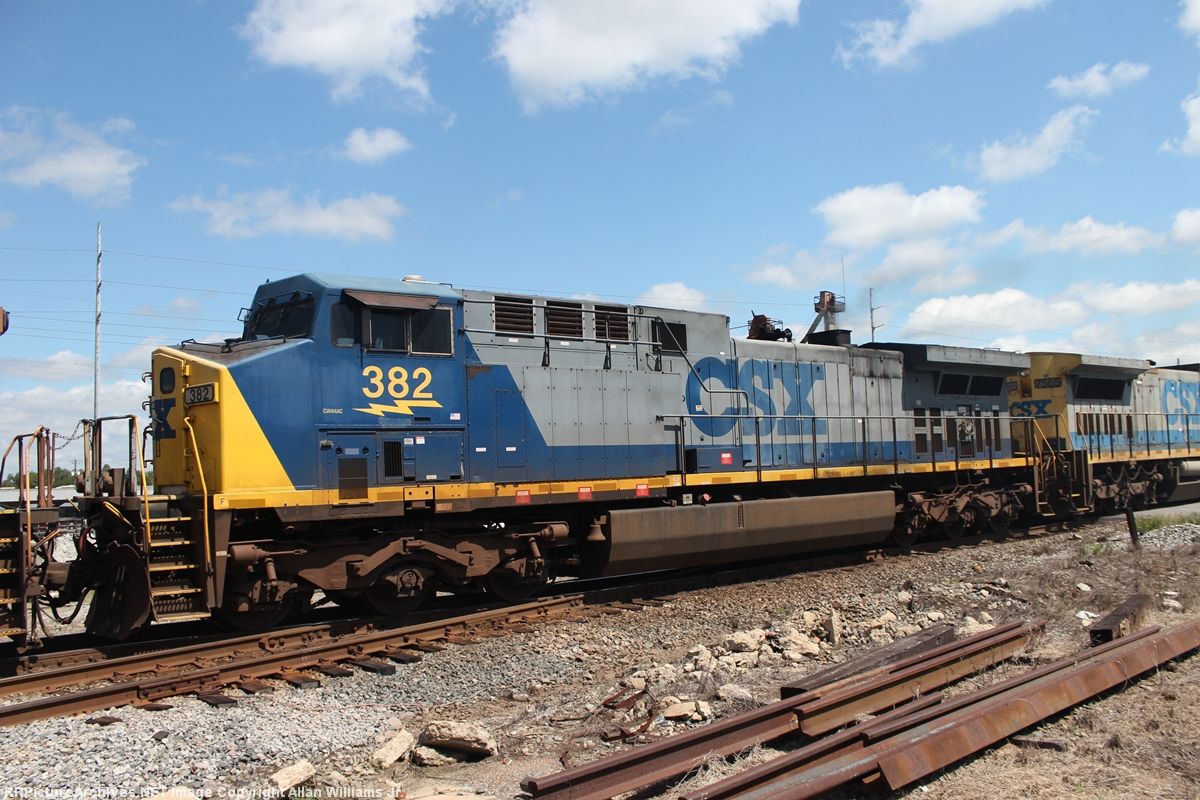 CSX 382
