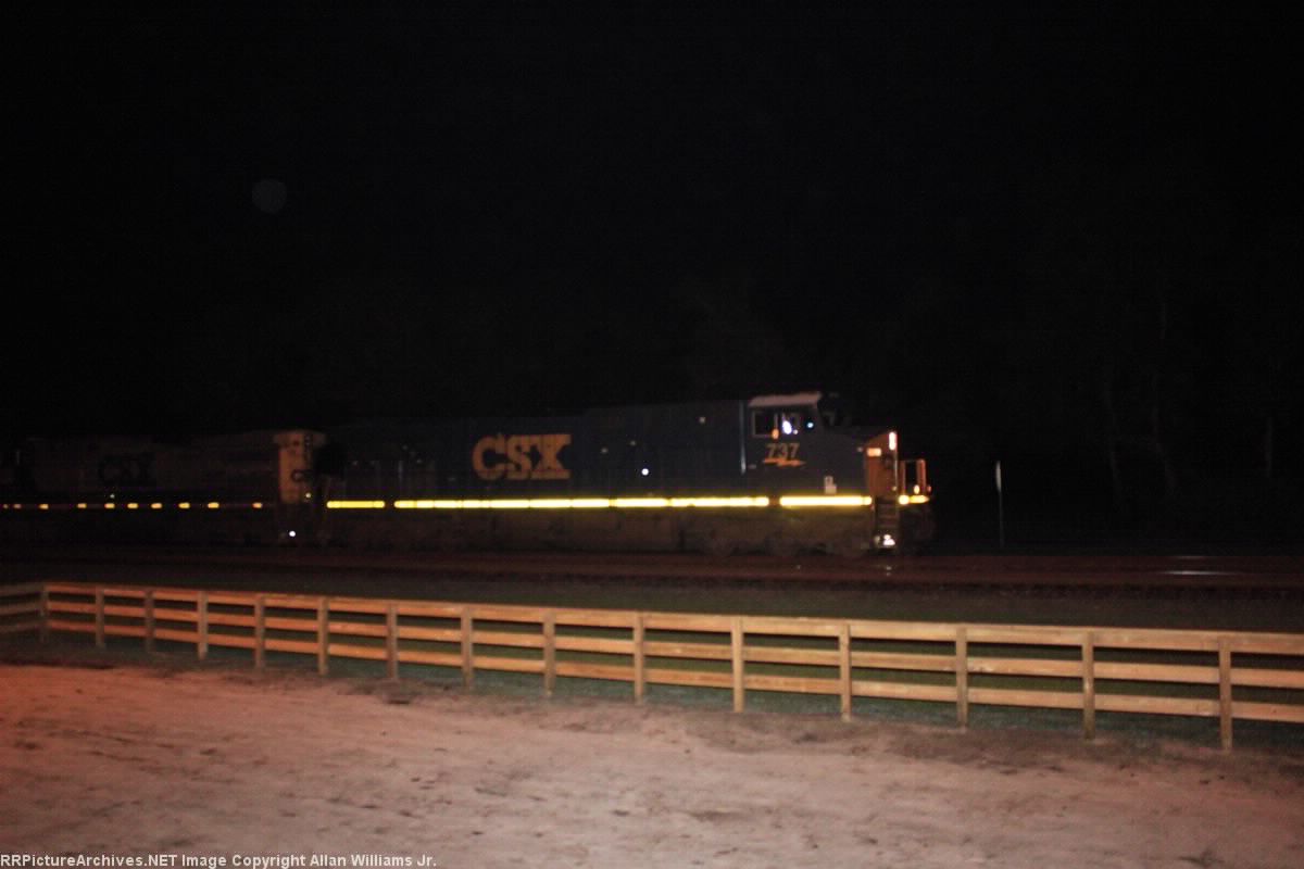 CSX 737