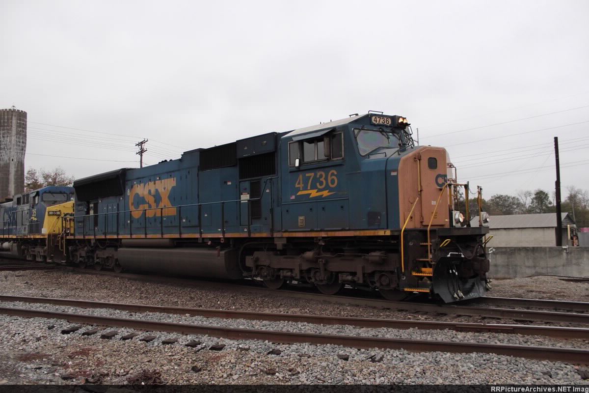 CSX 4736