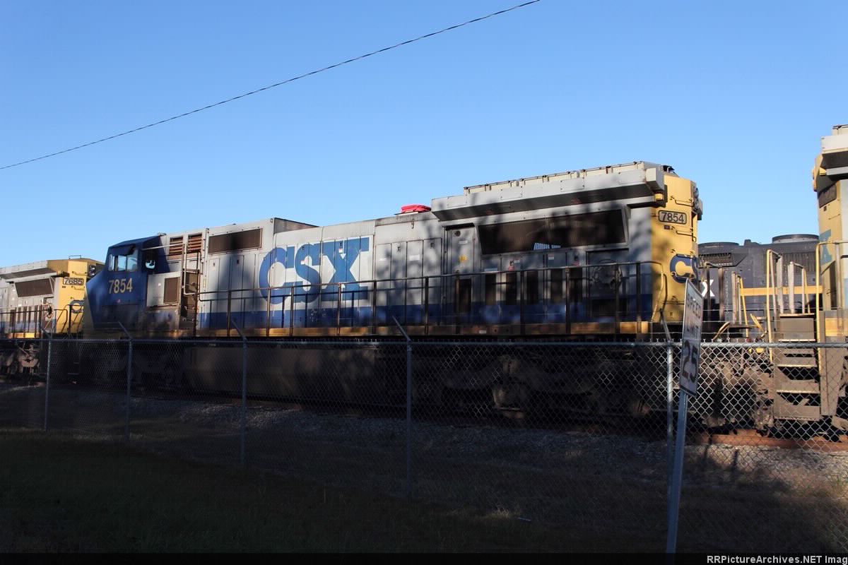 CSX 7854