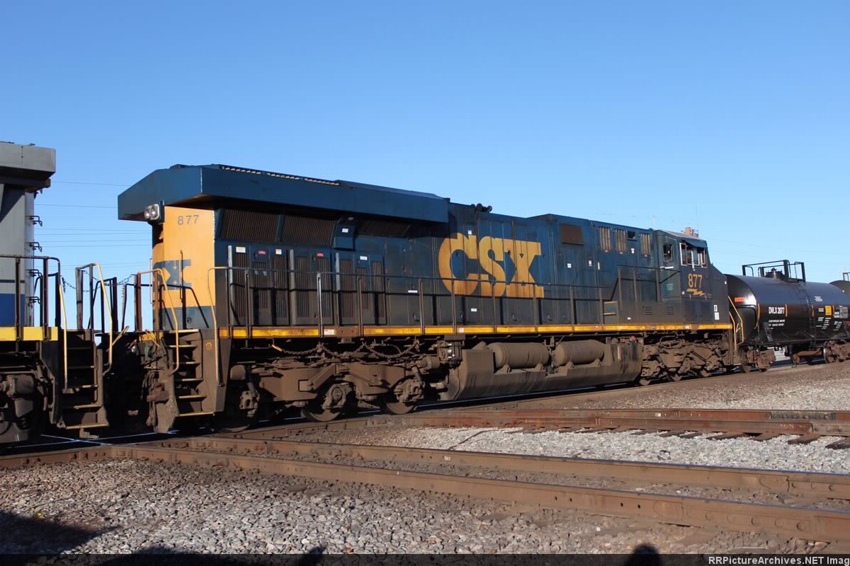 CSX 877
