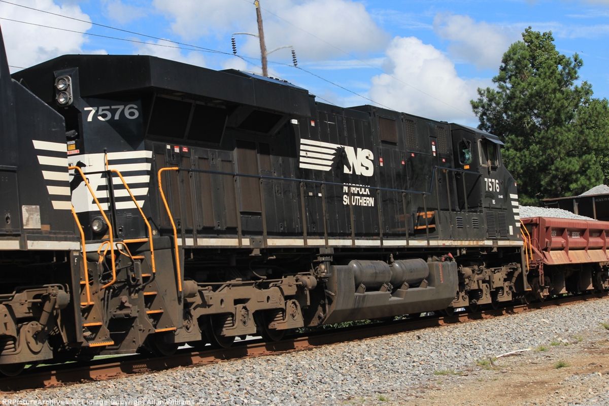 NS 7576