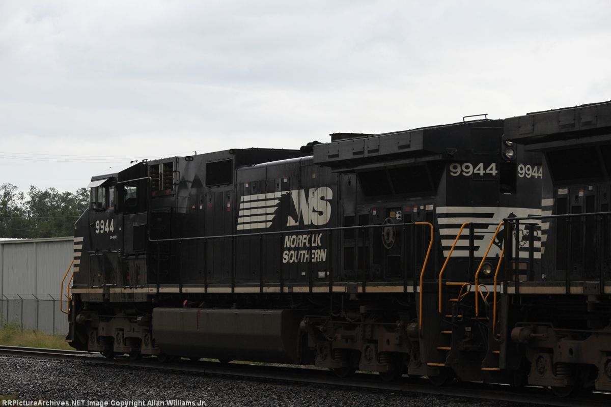 NS 9944