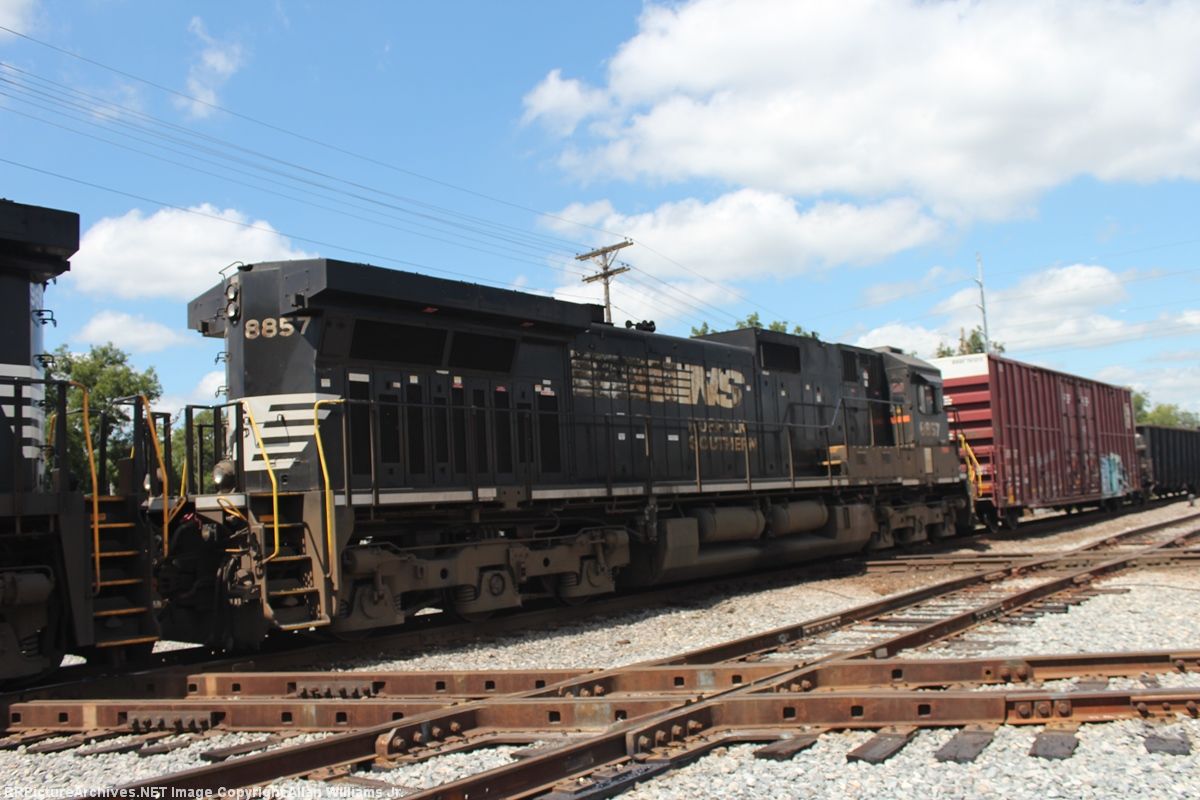 NS 8857