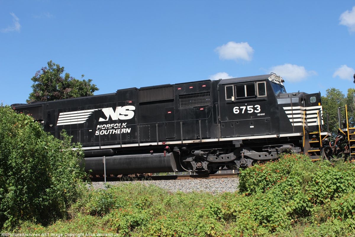 NS 6753