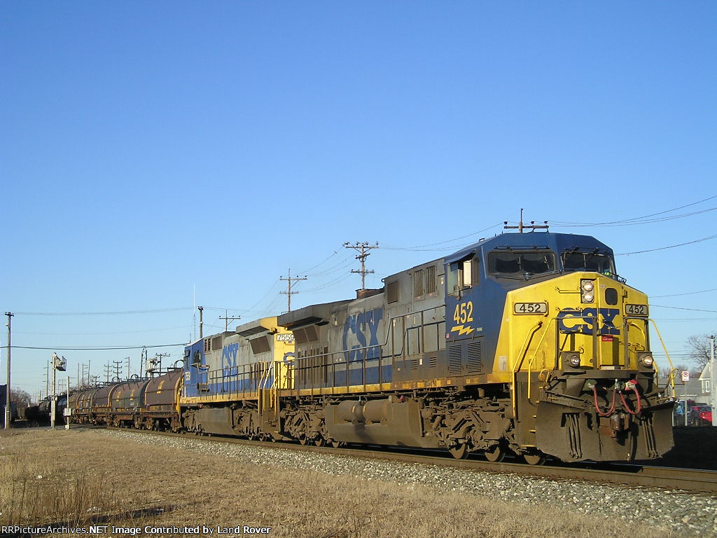 CSXT 452 On CSX K 587