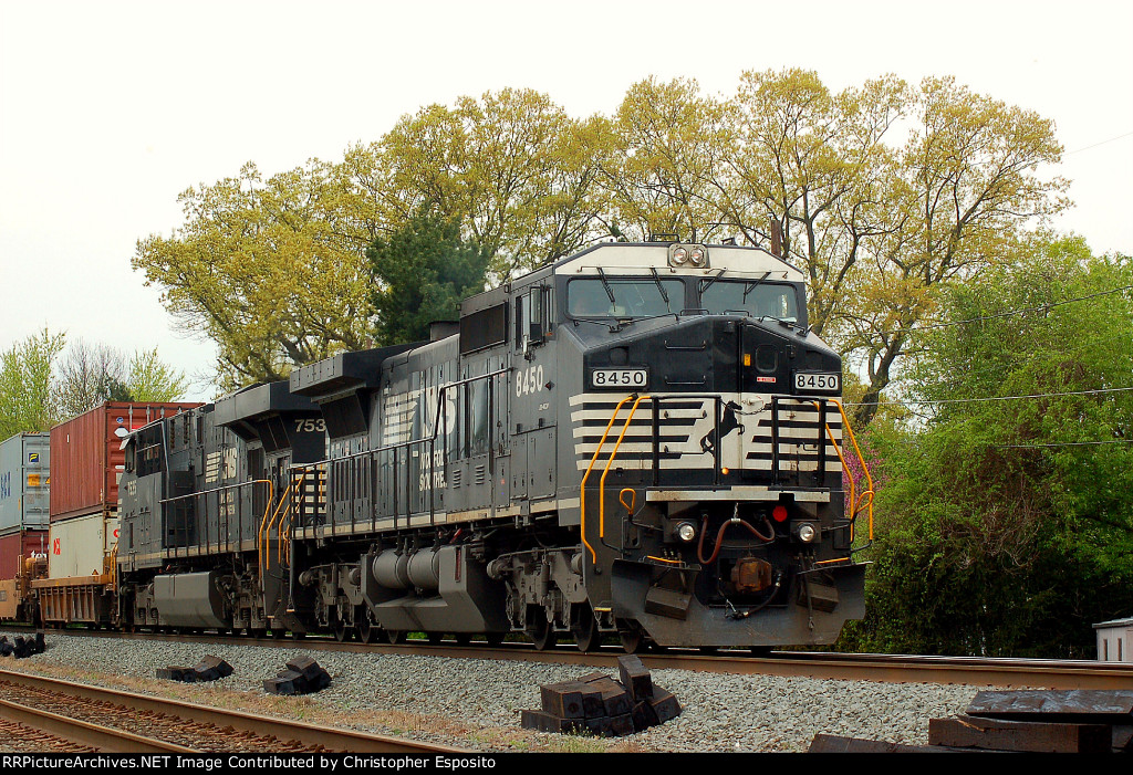 NS 8-40CW 8450 leads 24W