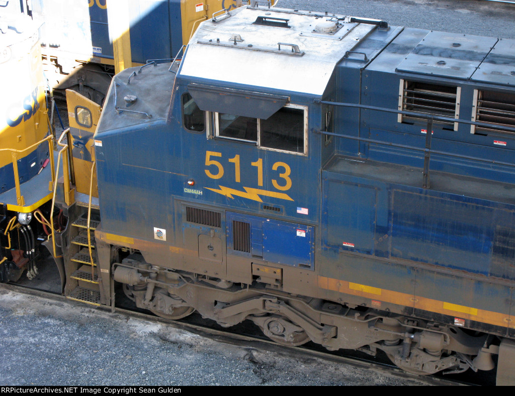 CSXT GE AC4400CW 5113