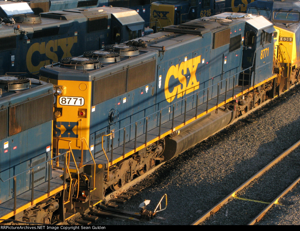 CSXT EMD SD60M 8771