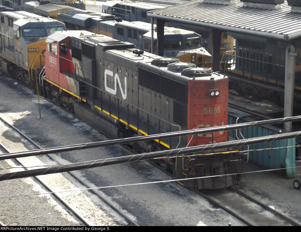CN SD75i