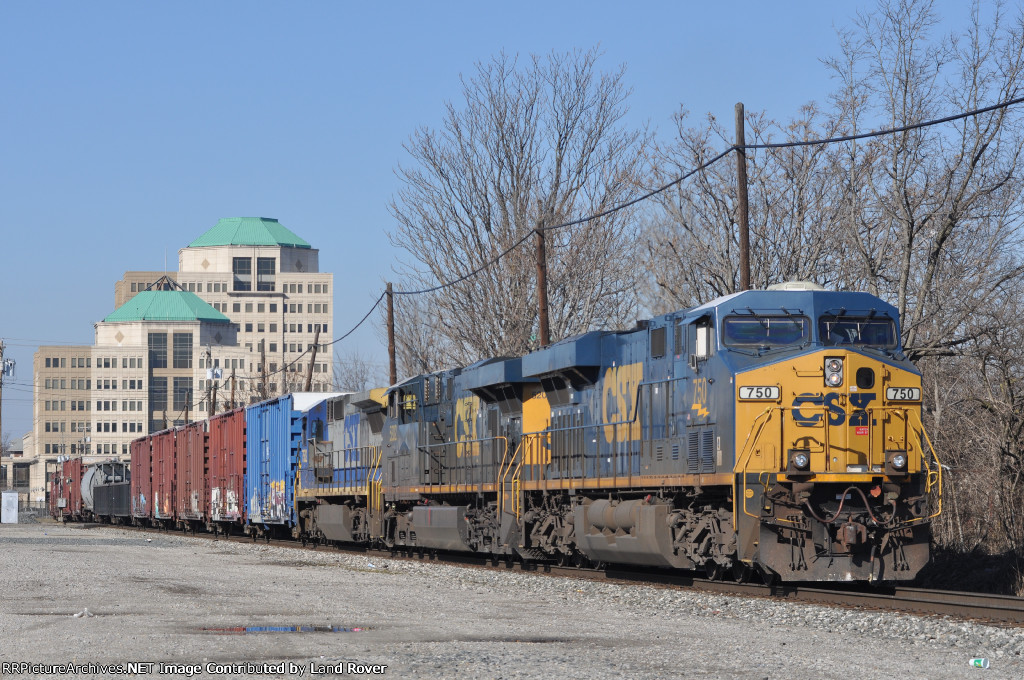 CSXT 750 On CSX Q 339