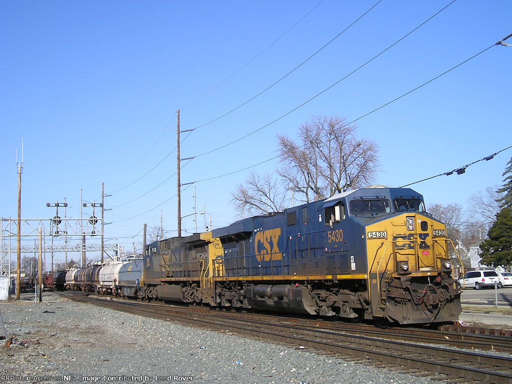 CSXT 5430 On CSX K 587
