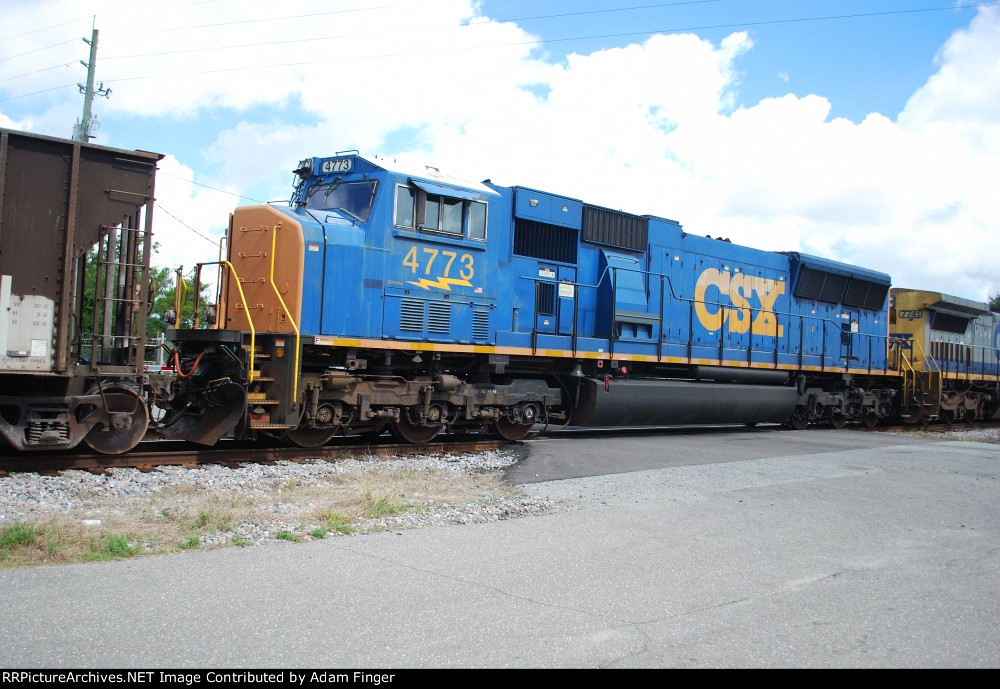 CSX 4773