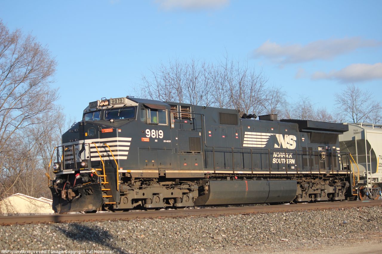 NS 9819