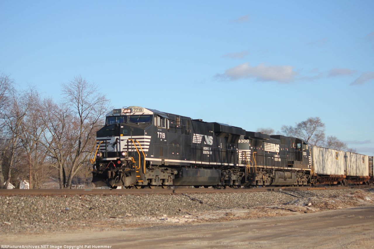 NS 7719