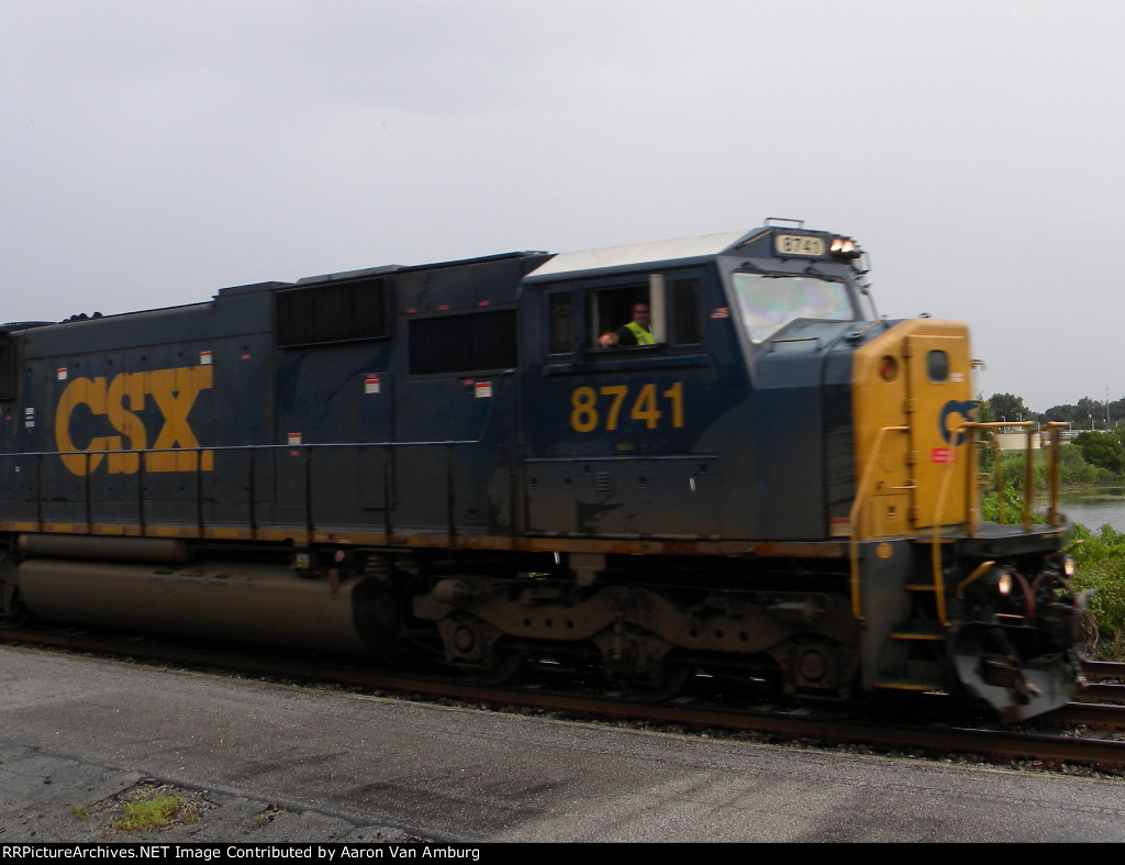 CSX 8741