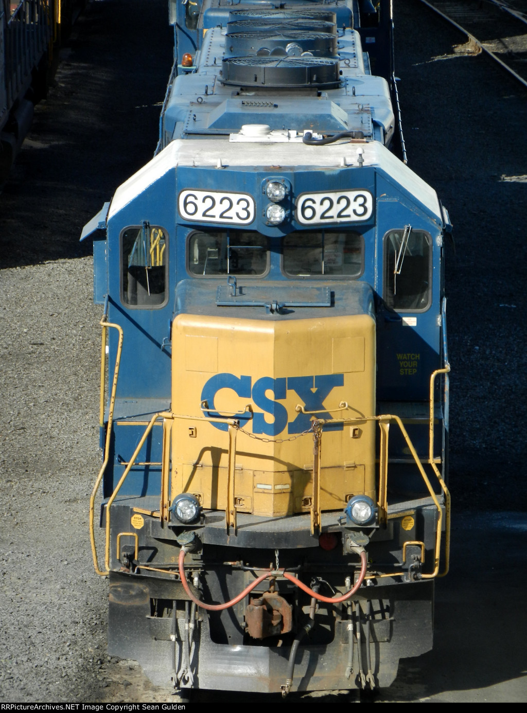 CSXT EMD GP40-2 6223