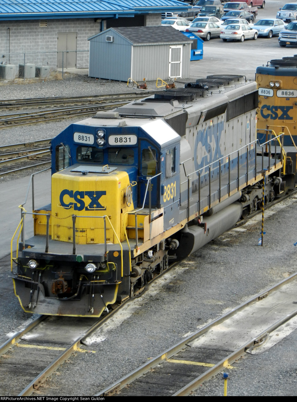 CSXT EMD SD40-2 8831