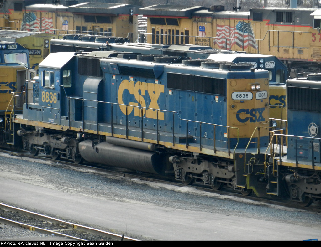 CSXT EMD SD40-2 8836