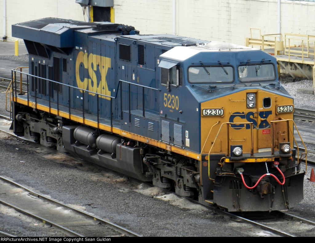 CSXT GE ES40DC 5230