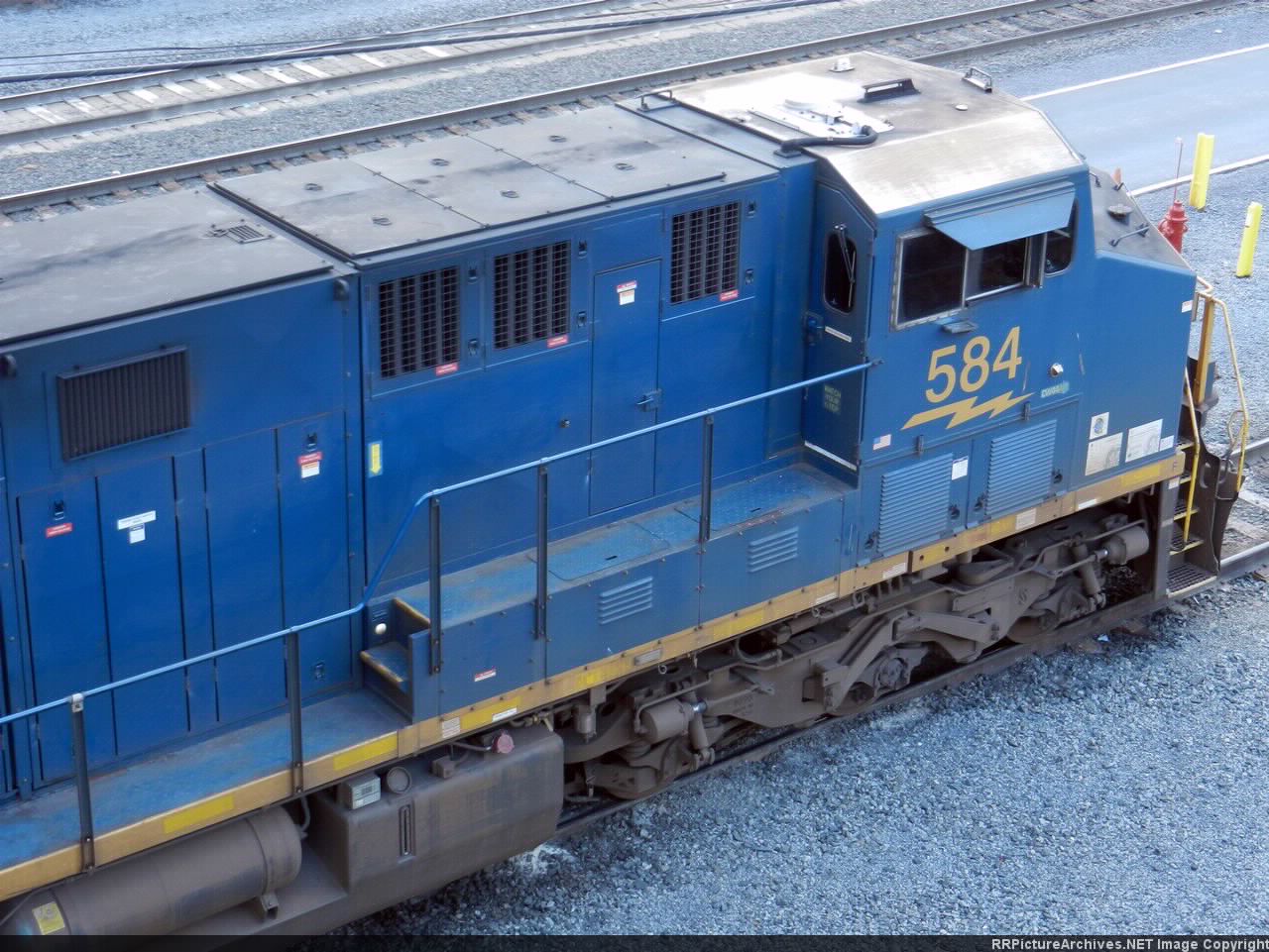 CSXT GE AC4400CW 584