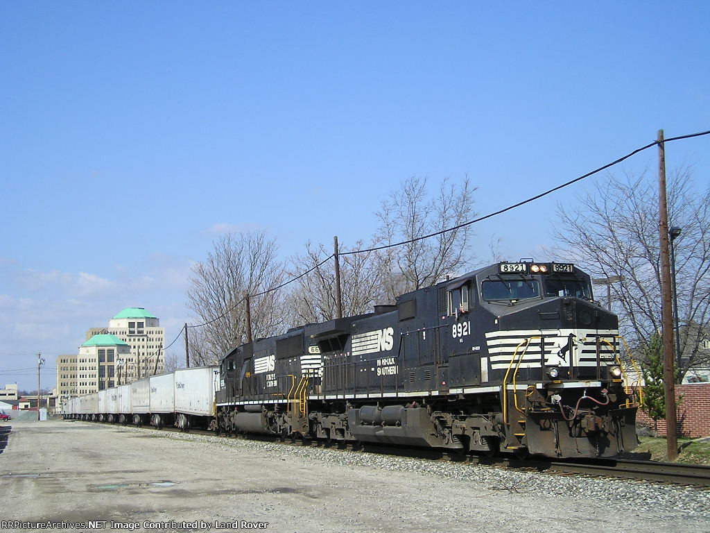NS 8921 On NS 251