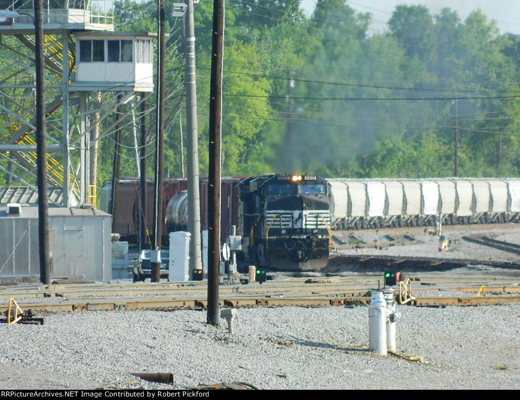 NS 9317(C40-9W) 7594(ES40DC)