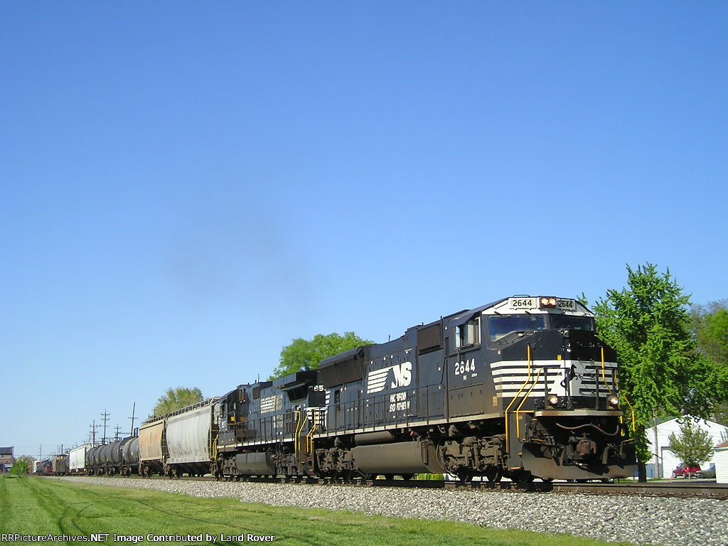 NS 2644 On NS 143