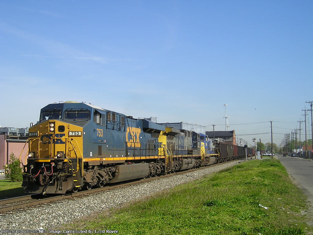 CSXT 753 On CSX E 411 Eastbound