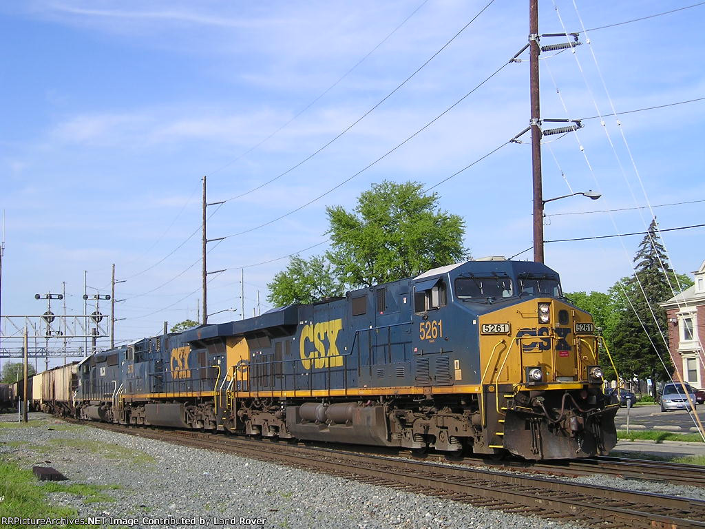 CSXT 5261 On CSX G 517 Southbound