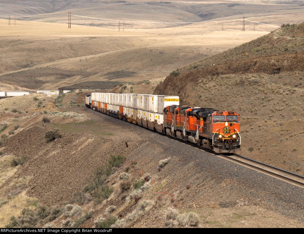 BNSF 983