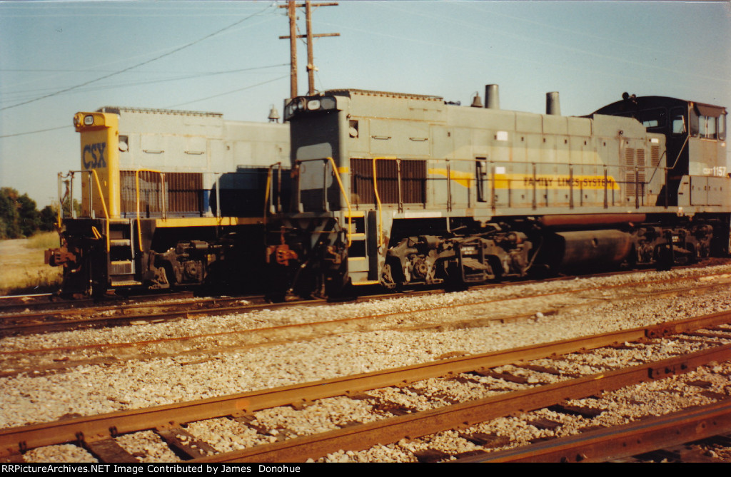 CSX 1157 &1163
